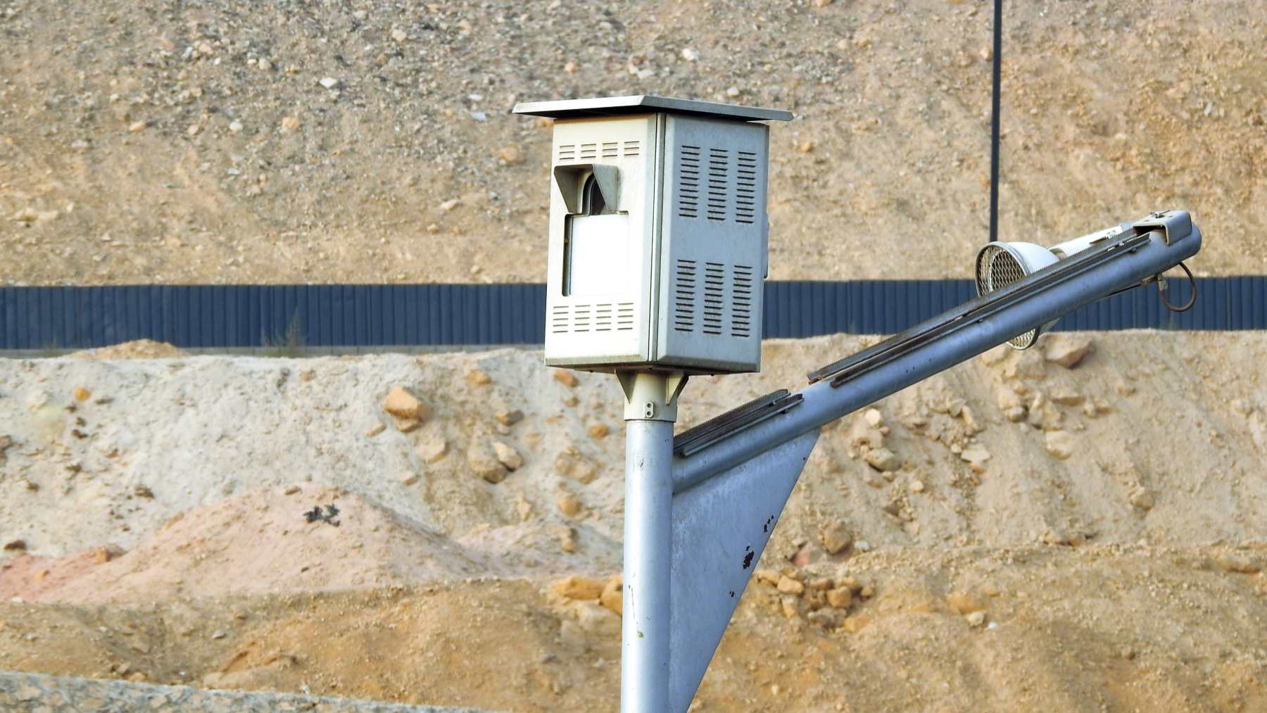 Estos son los nuevos radares de la DGT: más sensibles y fáciles de ...