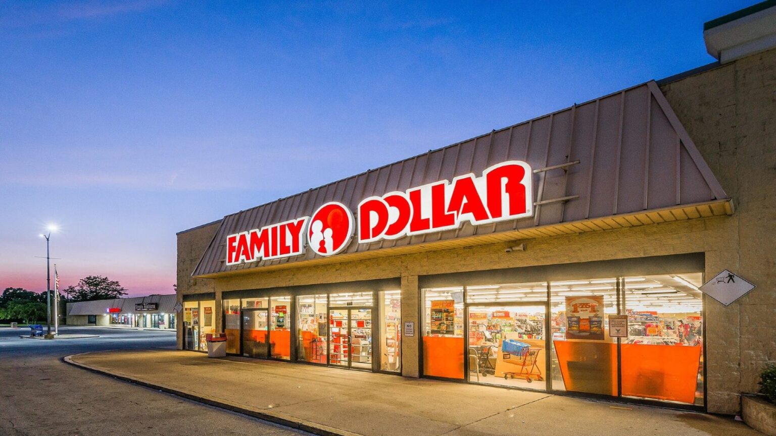 Goodbye to another Family Dollar—sudden closure leaves a city without ...
