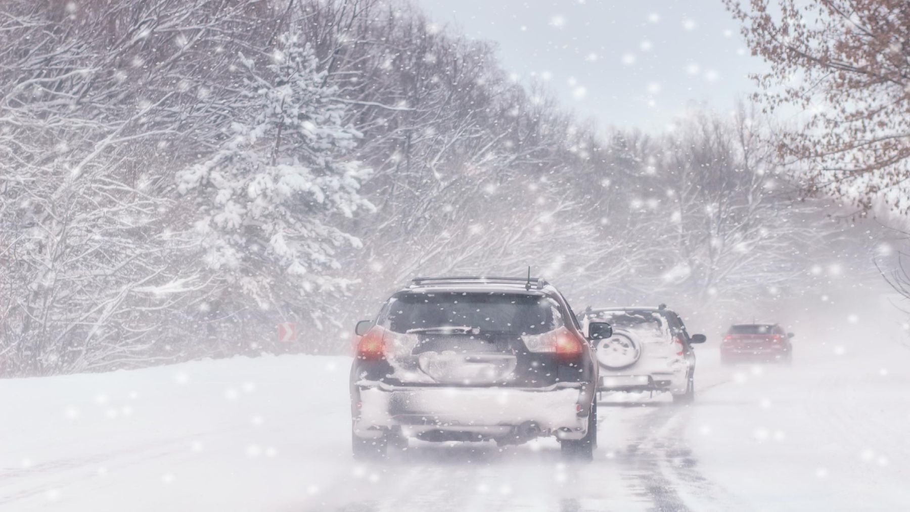 It's official—Minnesota requires headlights to be on in bad weather and ...