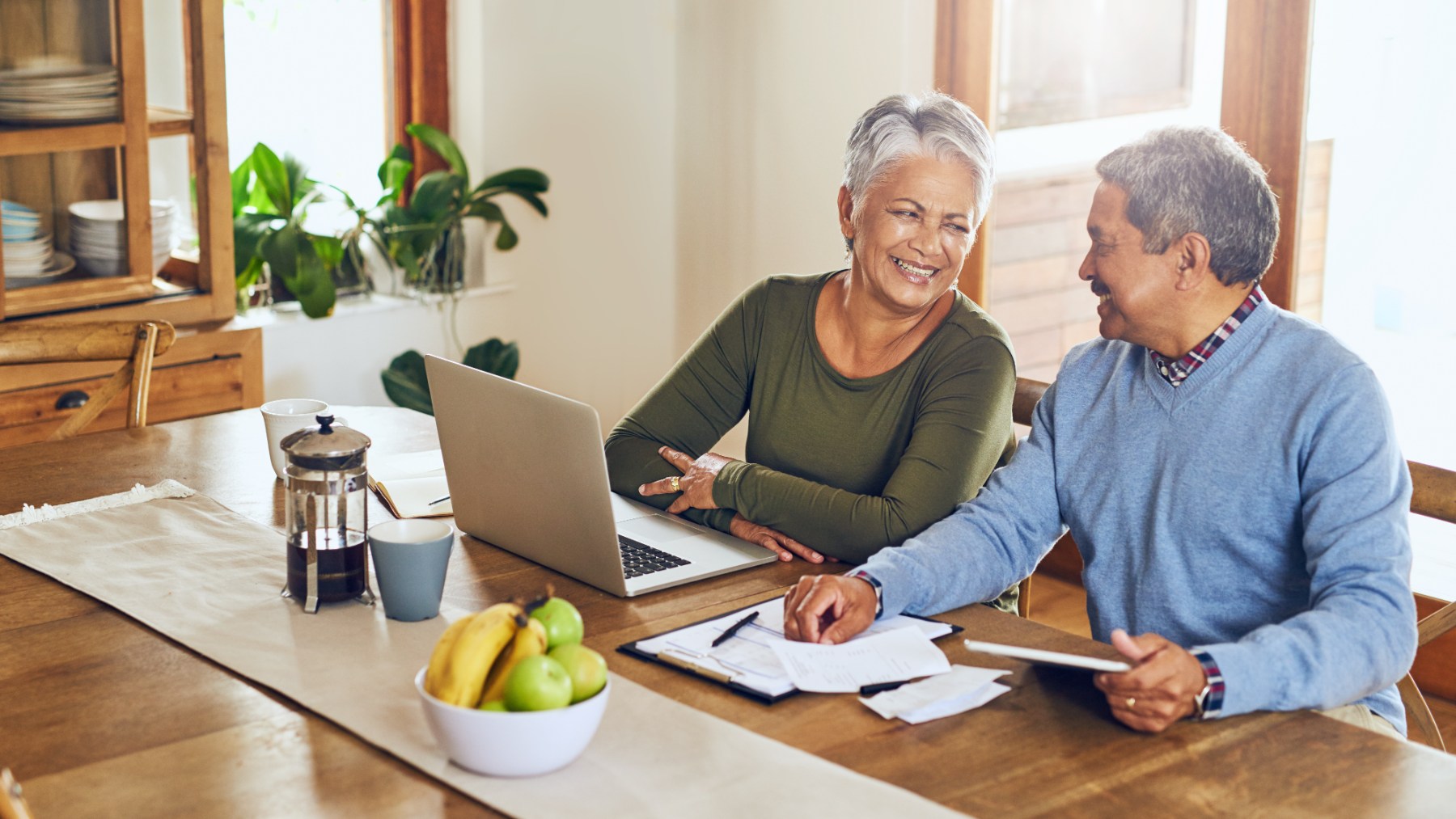 How to get your spouse to collect the same social benefits - these are ...