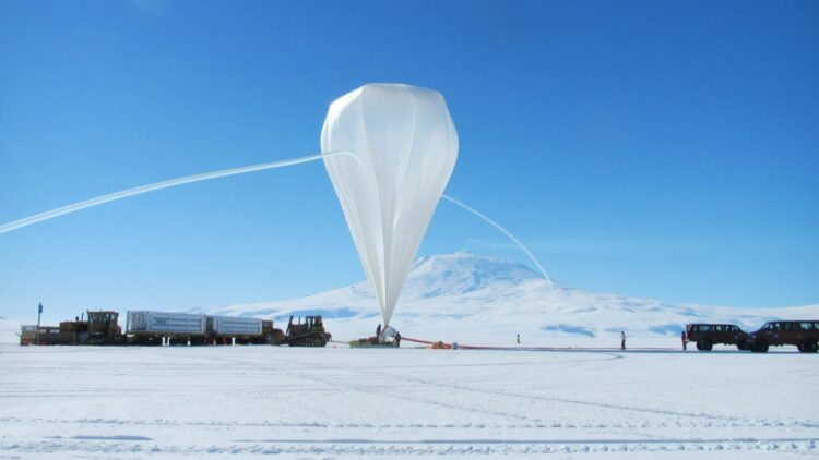 An international team of NASA scientists detect mysterious radio waves ... An international team of NASA scientists detect mysterious radio waves ...