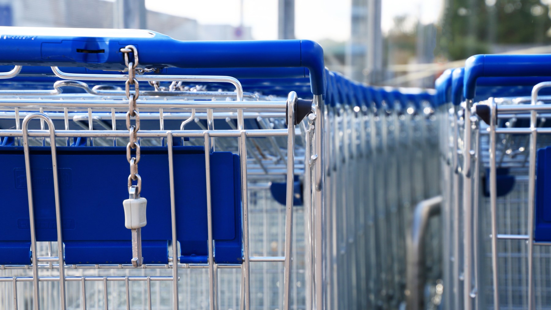 Goodbye to the 25-cent coin—this viral trick lets you use the Aldi ...