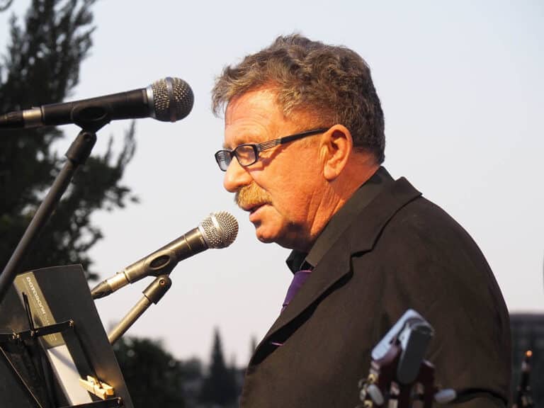 Fallece Luis Martín, miembro fundador del Nuevo Mester de Juglaría y ...